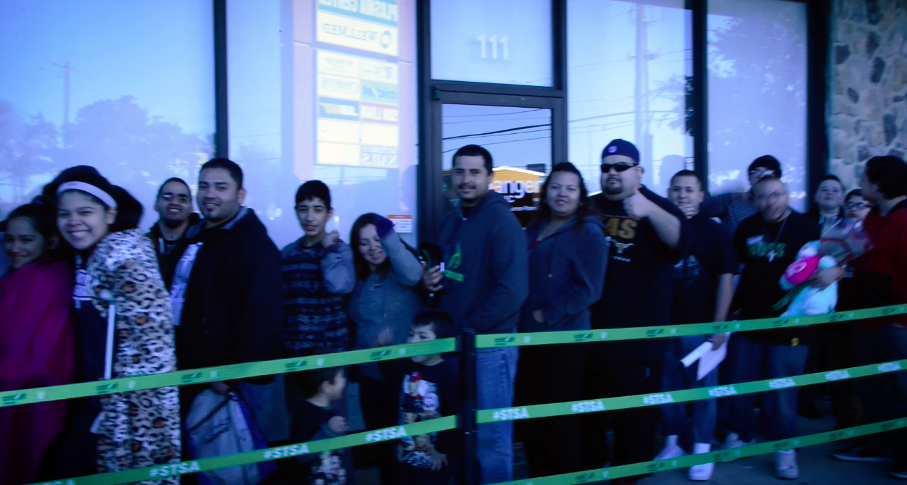 Preventing Crowd Surges with Effective Queueing | Queue Solutions